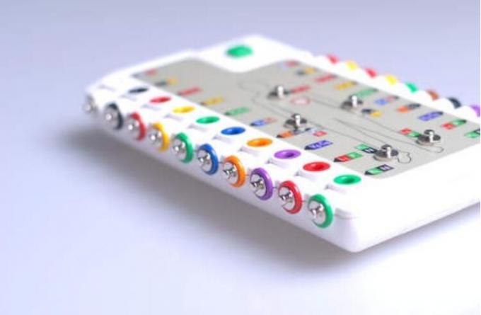 IOS Bluetooth Connection ECG Patient Simulator For Atrial Fibrillation ...